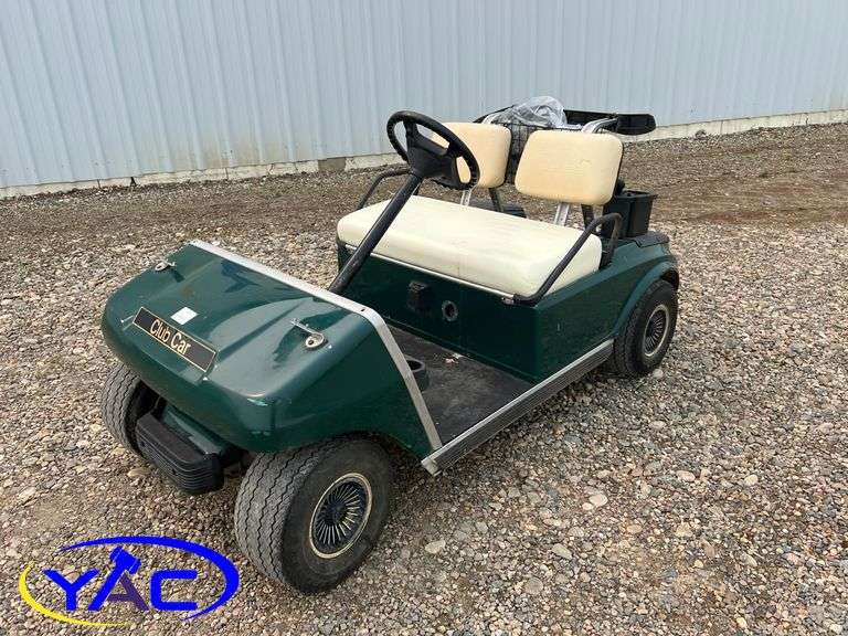 1999 CLUB CAR GOLF CART - YAC Auctions