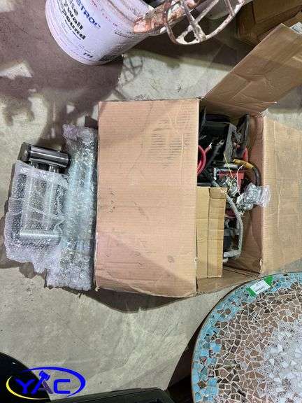 Winch 10,000 Lb (Returned Item, Opened Box & Possibly Missing Parts ...