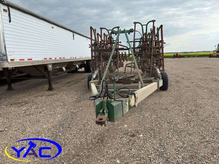 FLEXI-COIL 61' HARROW PACKER BAR - YAC Auctions