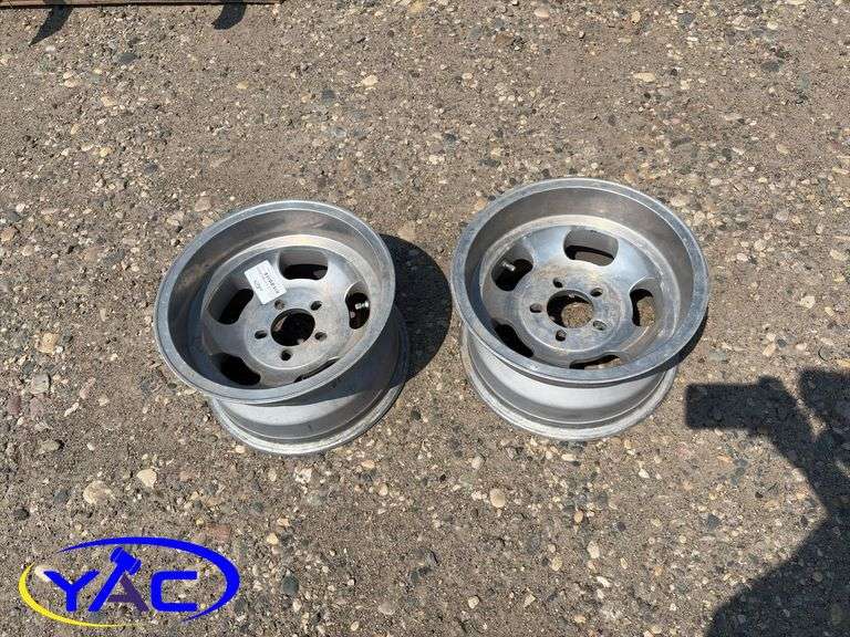 2 - 15 x 8.5 Ford Rims - YAC Auctions