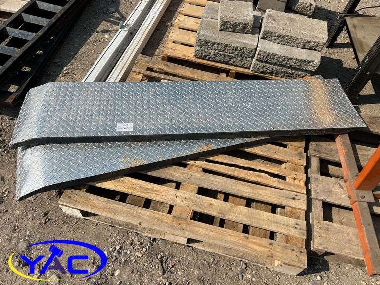6ft Checker Plate Trailer Ramps - YAC Auctions