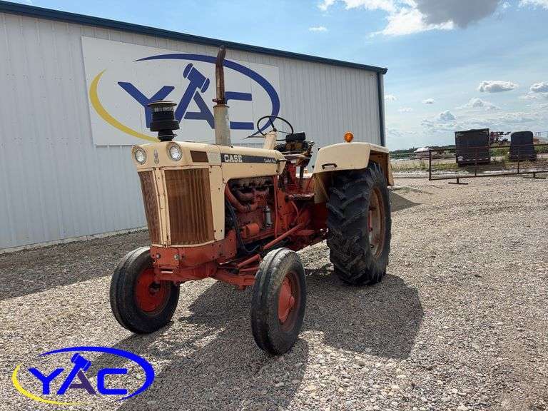 CASE 930 2WD TRACTOR - YAC Auctions
