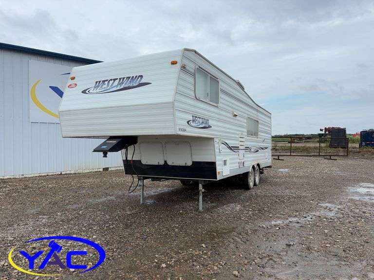 2004 KUSTOM KOACH FIFTH WHEEL CAMPER - YAC Auctions