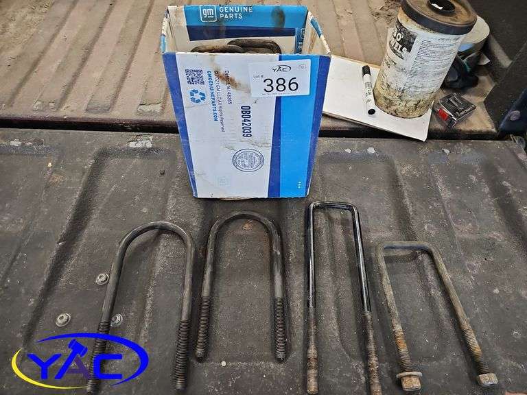 Assorted U-Bolts - YAC Auctions
