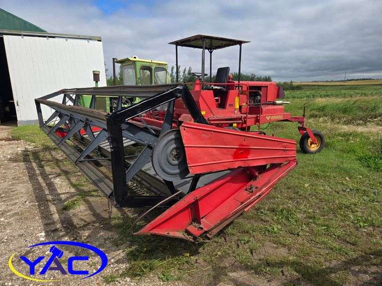 1983 Versatile 400 - YAC Auctions