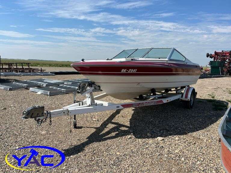 1989 CAMPION 19' BOAT & EZ LOADER TRAILER - YAC Auctions
