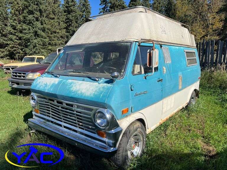 1970 FORD ECONOLINE CUSTOM 200 VAN - YAC Auctions