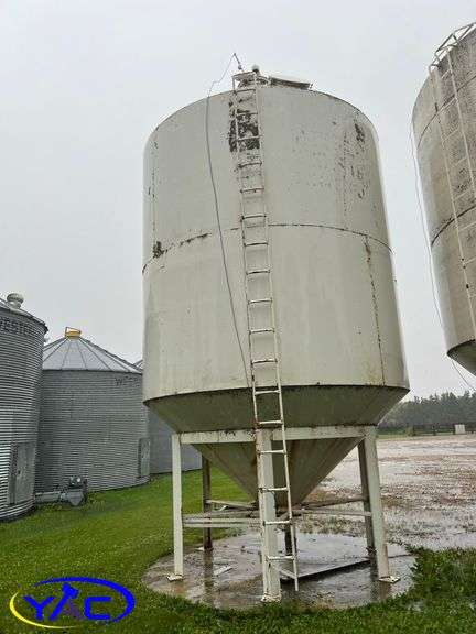 Solid White Hopper Cone On Stand - YAC Auctions