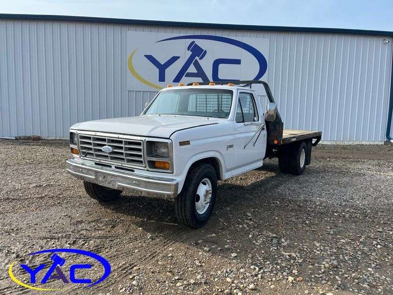1984 FORD F350 DUALLY REG CAB 2WD DIESEL - YAC Auctions