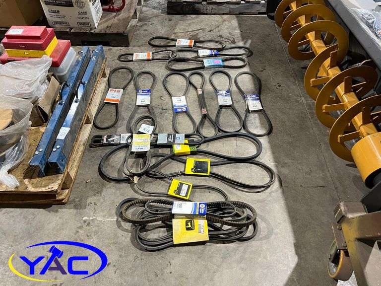 Assorted Belts - YAC Auctions