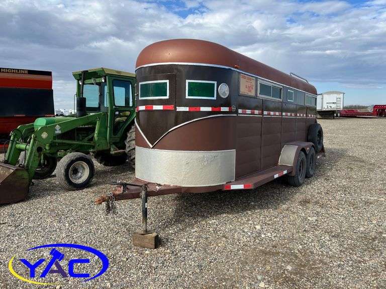 1978 UNIVISION 16' CATTLE TRAILER - YAC Auctions