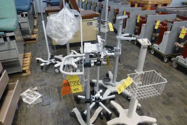 Lot of (4) Assorted Medical Stands - Yellow Tag Auctions