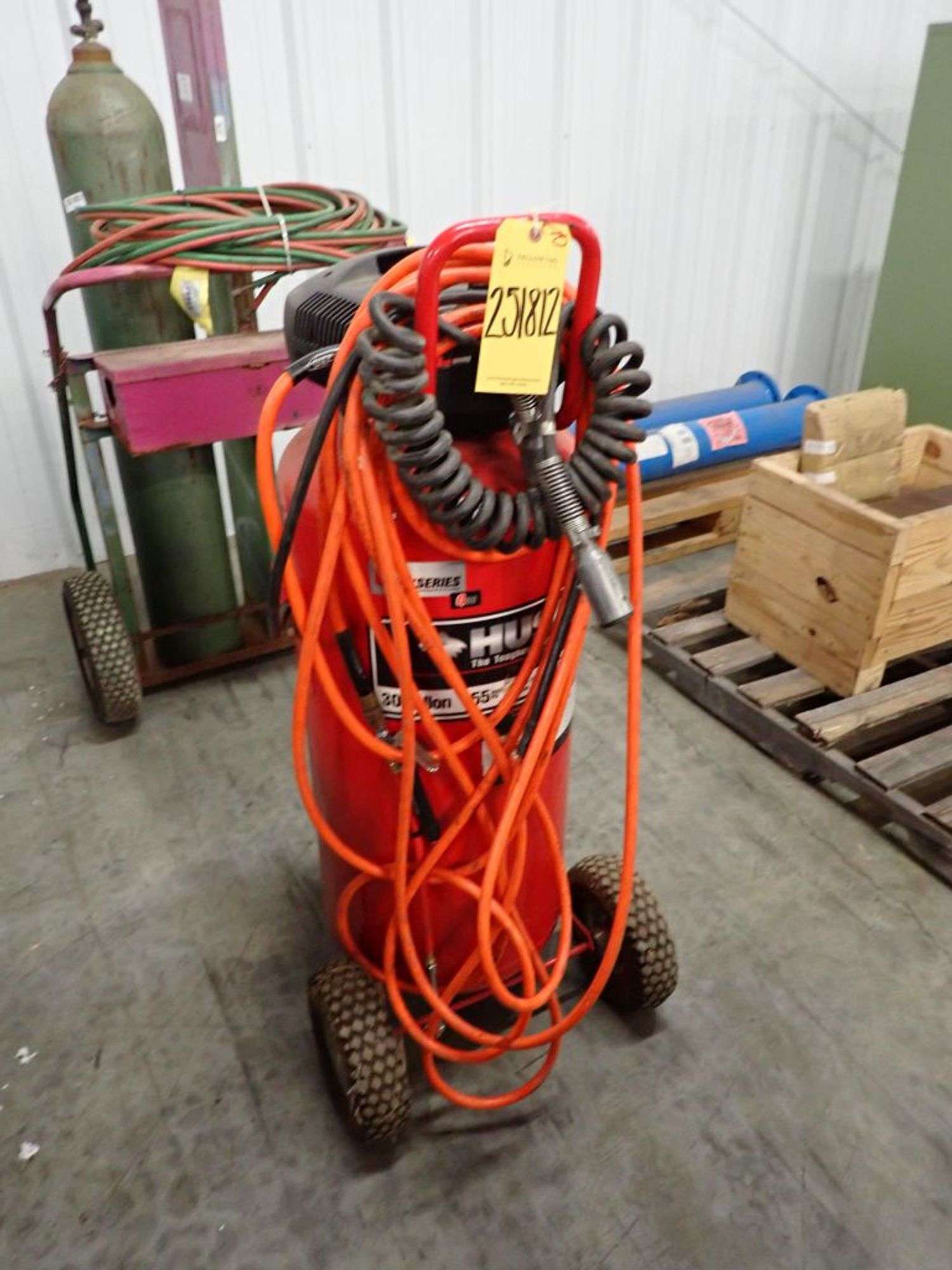 Husky q30 air compressor store