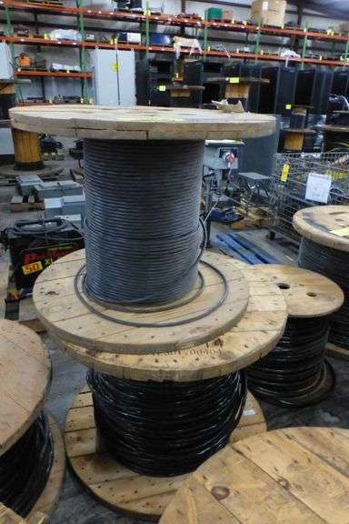 Lot of (2) Cable Spools - Yellow Tag Auctions