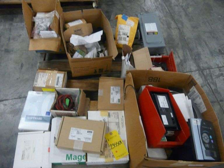 Lot of Assorted Components - Yellow Tag Auctions