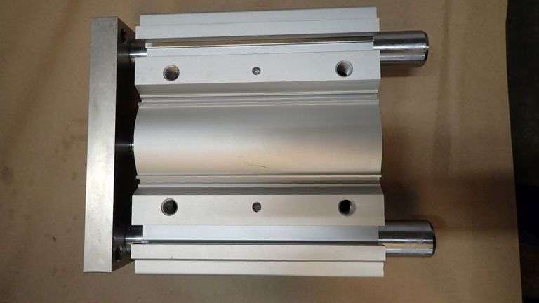 Lot of (4) SMC Compact Cylinders - Yellow Tag Auctions