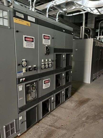 2007 Eaton Cutler Hammer Magnum DS Metal-Enclosed LV Switchgear ...