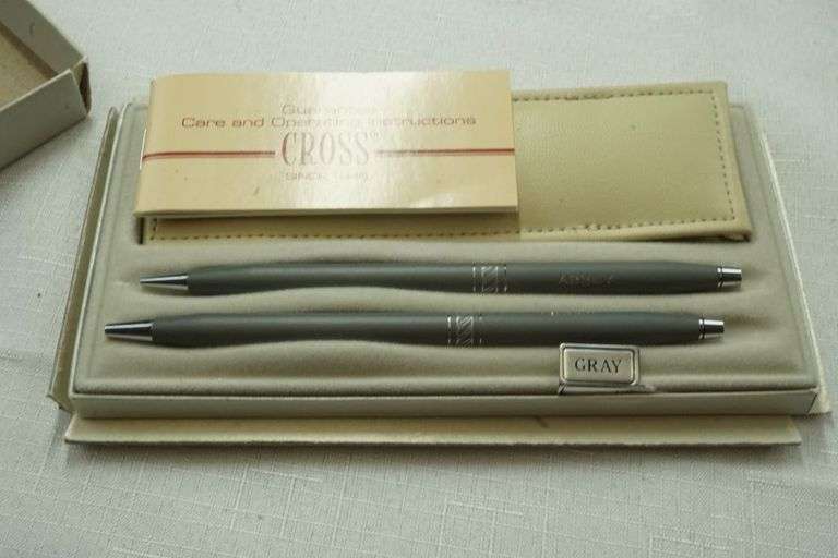 Cross Pen/Pencil Set in Box - Yellow Tag Auctions