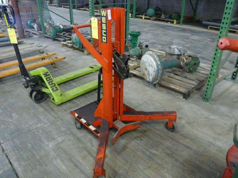 Wesco Ergonomic Drum Handler - Yellow Tag Auctions