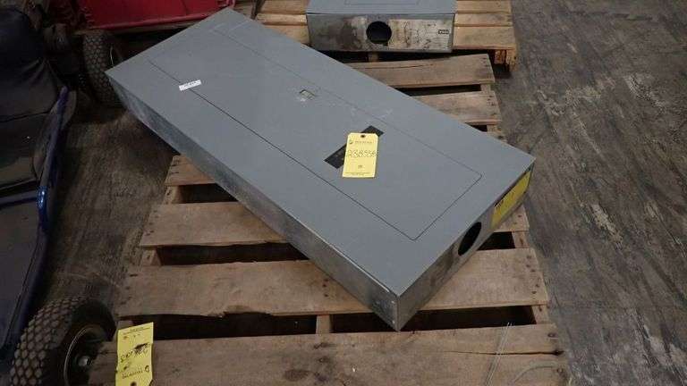Square D Breaker Box - Yellow Tag Auctions