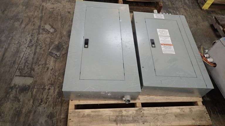 Lot of (2) Assorted GE A Series II Panelboards - Yellow Tag Auctions