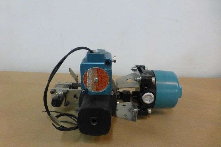 Snap Switch w/Pneumatic Valve and Swagelok Spring Actuator - Yellow Tag ...