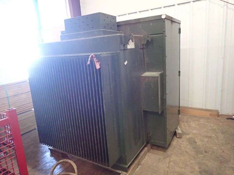 Square D 1000 KVA Padmount Transformer - Yellow Tag Auctions
