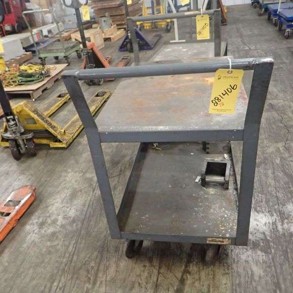 Metal Rolling Utility Cart - Yellow Tag Auctions