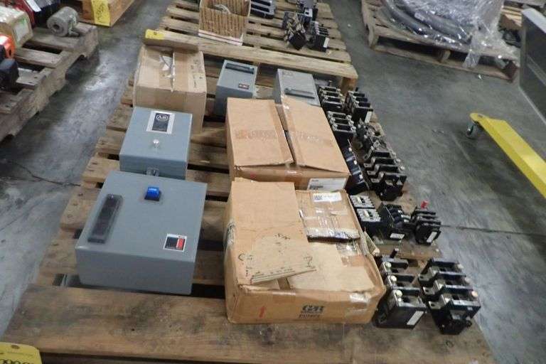 Lot of Starters and Overload Relay - Yellow Tag Auctions