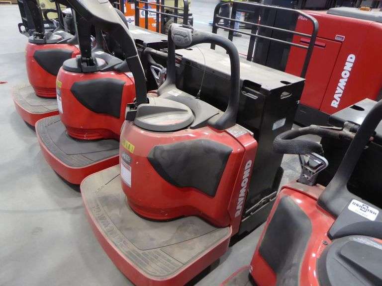 Raymond 8410 Electric Pallet Jack - Yellow Tag Auctions