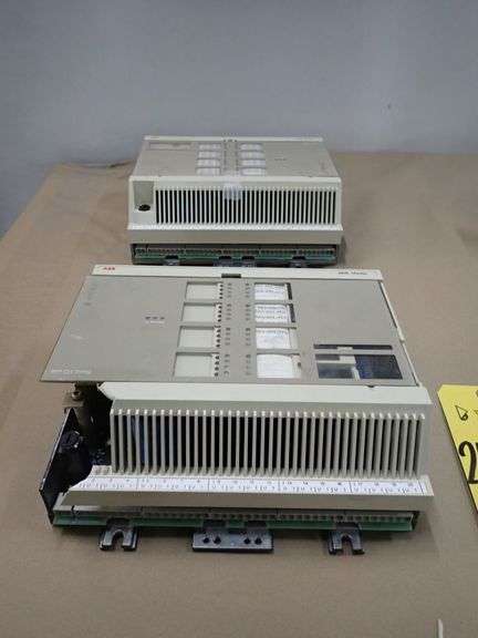 Lot of (2) ABB Master Digital Basic Unit - Yellow Tag Auctions
