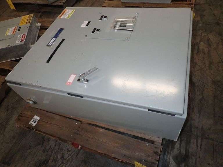 Russelectric Automatic Transfer Switch - Yellow Tag Auctions