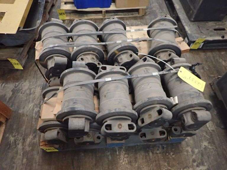 Lot of (18) Track Rollers - Yellow Tag Auctions