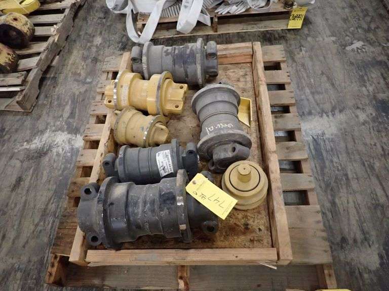 Lot of (7) Track Rollers - Yellow Tag Auctions