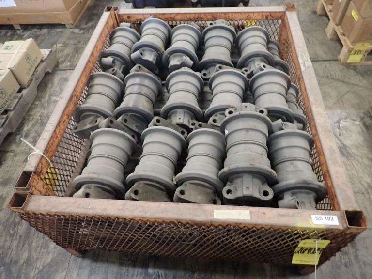 Lot of (30) Track Rollers - Yellow Tag Auctions