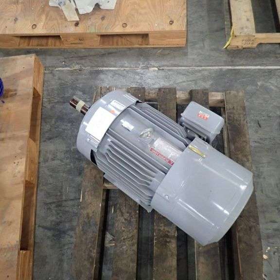 Mitsubishi Super Line With Magnetic Brake 3PH Induction Motor - Yellow ...