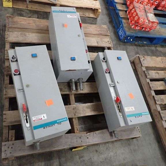 Lot of (3) Siemens Combination Starter Switches - Yellow Tag Auctions