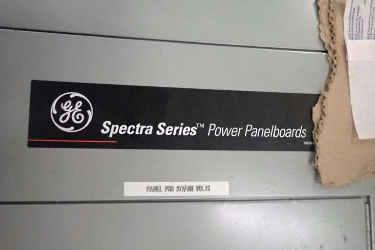 Lot of GE Spectra Series Panelboard with Circuit Breakers - Yellow Tag ...