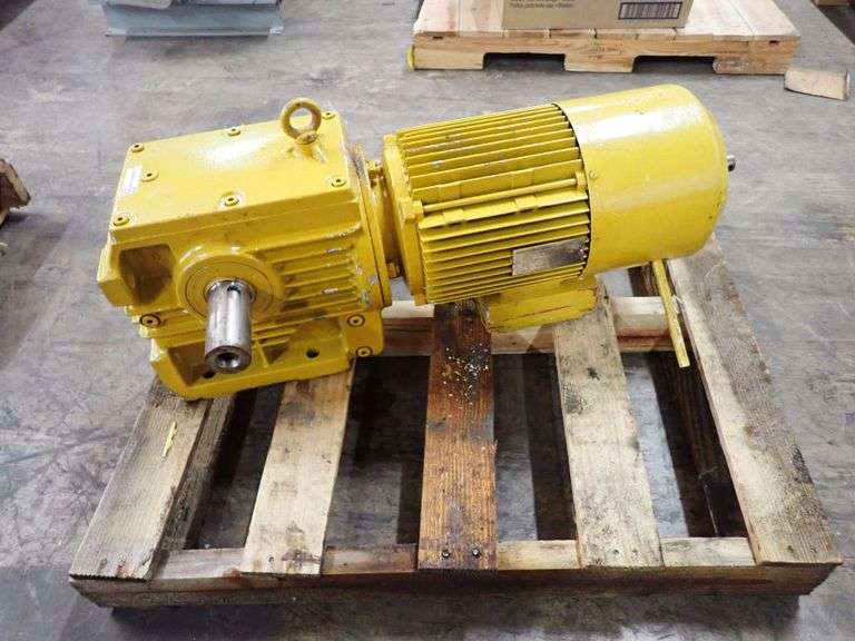 Sew Eurodrive Gear Motor with Sew Eurodrive Electric Motor - Yellow Tag ...