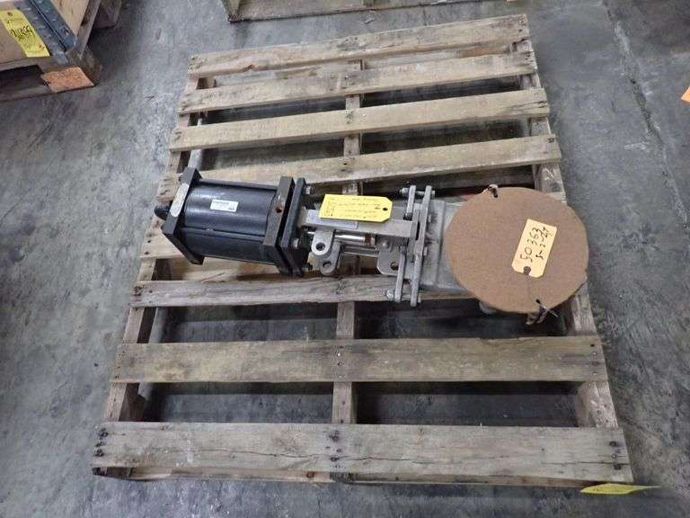 Pratt Gate Valve with Parker Cylinder - Yellow Tag Auctions