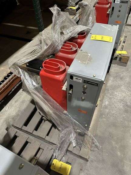 Square D MV 2000A Circuit Breaker - Yellow Tag Auctions