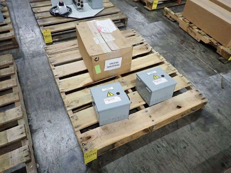 Lot of (2) Nvent Electrical Cutout Boxes with Components and Honeywell ...