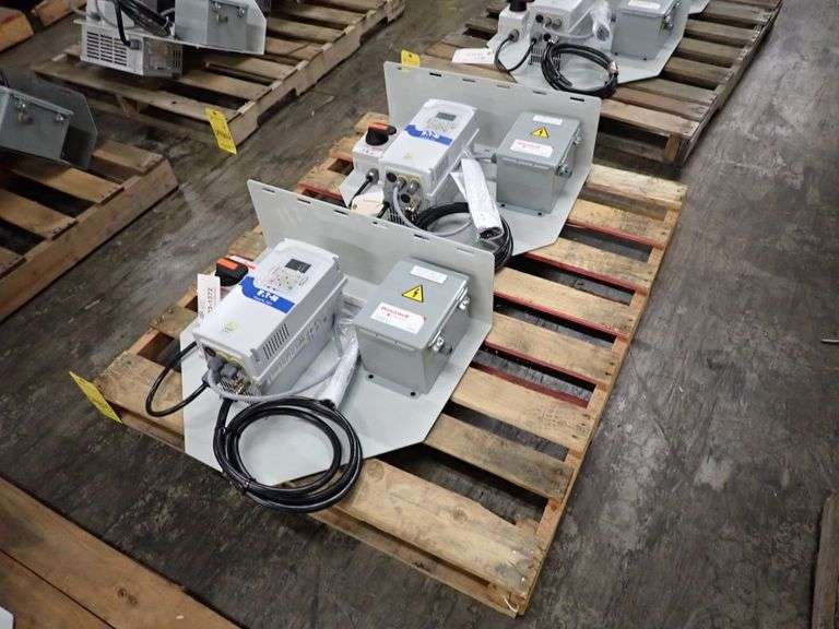 Lot of (2) Eaton Power XL DGI Drive Assembly With Switches and ...