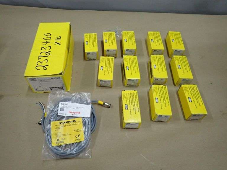 Lot of (3) Turck Cordsets with (22) Hubbell 30A Twist Lock Receptacles ...