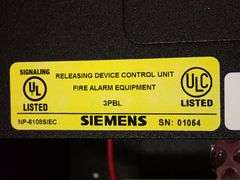 Siemens Industrial Lock Box Enclosure - Yellow Tag Auctions