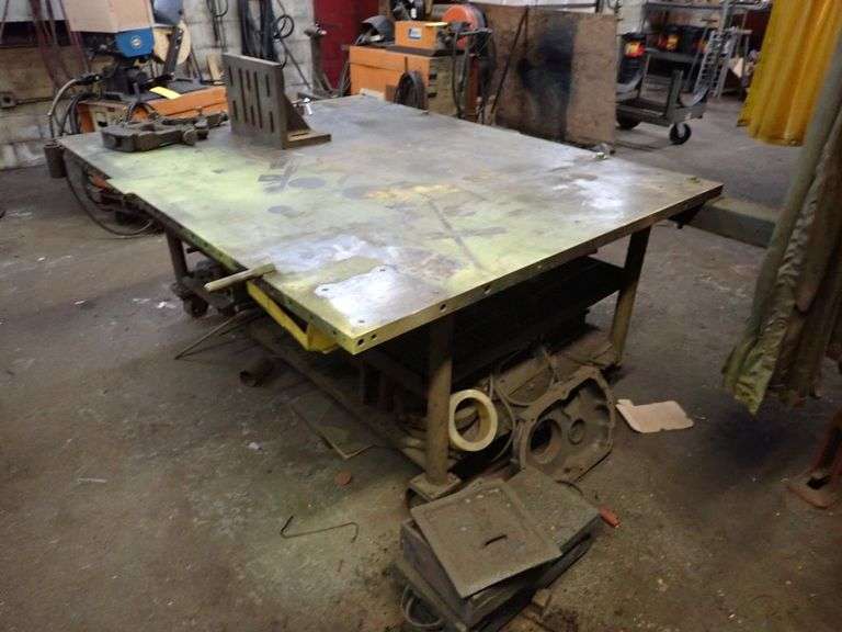 Metal Welding Table - Yellow Tag Auctions