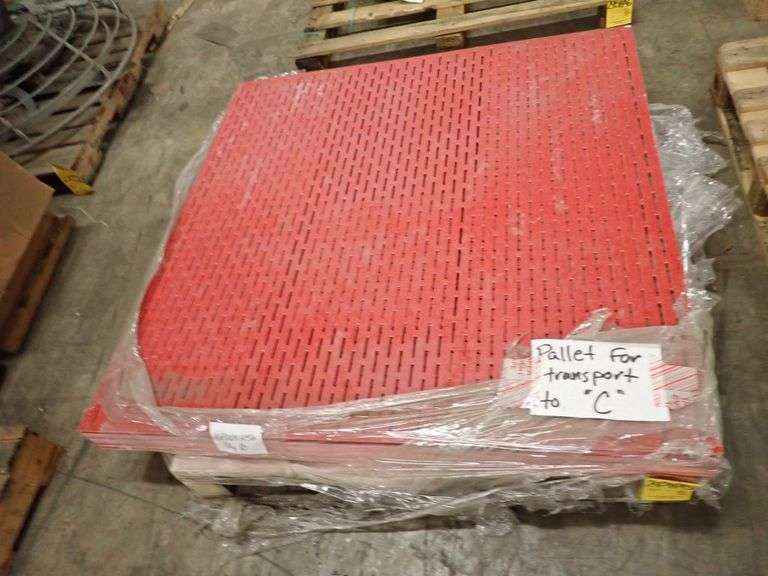 Lot of (18) Pallet Mats - Yellow Tag Auctions
