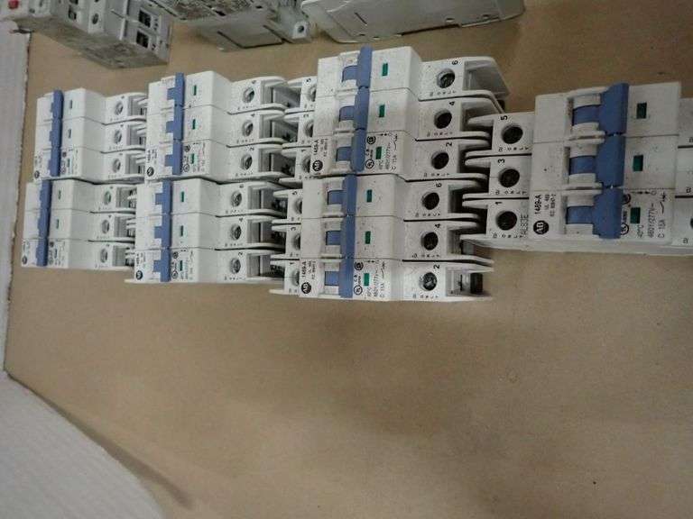 Lot of AB Circuit Breakers, Contactors and Overload Relays - Yellow Tag ...