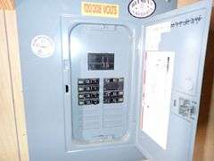 PAC-Van 40' Container - Yellow Tag Auctions