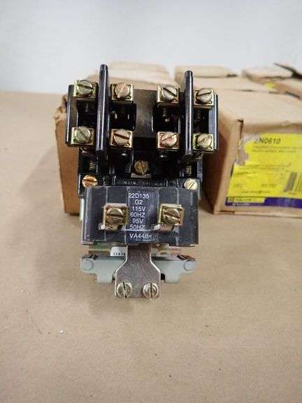 Lot of (12) Assorted Insulated Groundable Neutral Kits with Machine ...